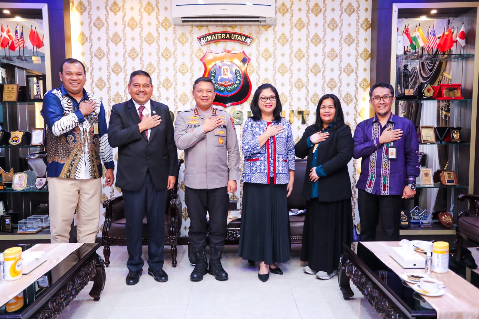 Audiensi USM-Indonesia Dengan Polda Sumatera Utara – Universitas Sari ...